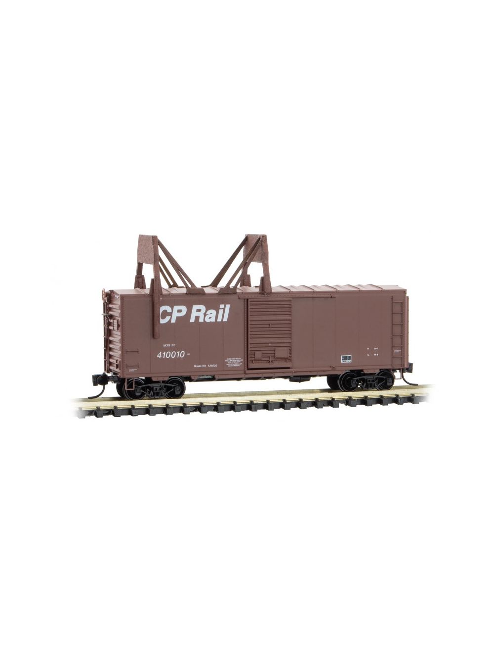 Micro Trains 07300270 CP rail boxcar w/icebreaker